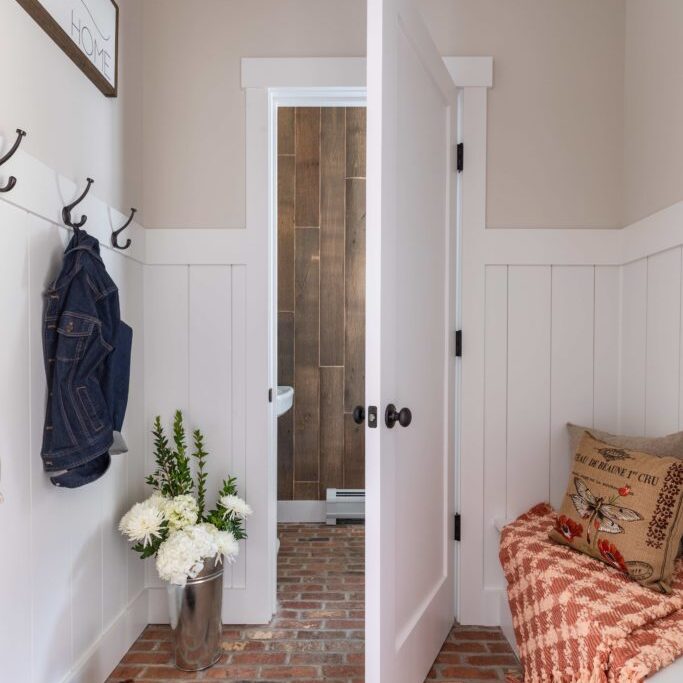 Emphasis on Designing the Entryway