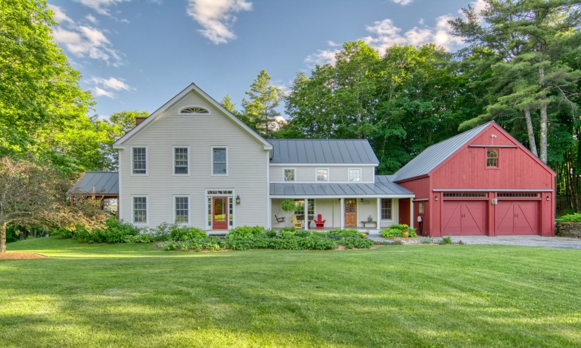 Post and Beam Home Styles | Yankee Barn Homes