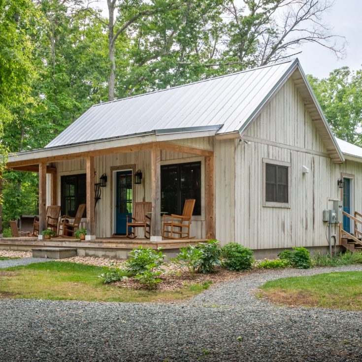 Small Builds Split Rock Bunkhouse and Cottage at the Barn