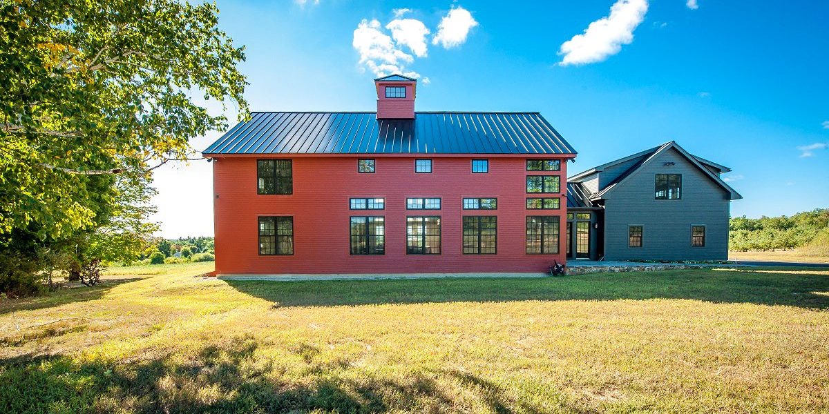 Bancroft Is a Contemporary Barn House Style